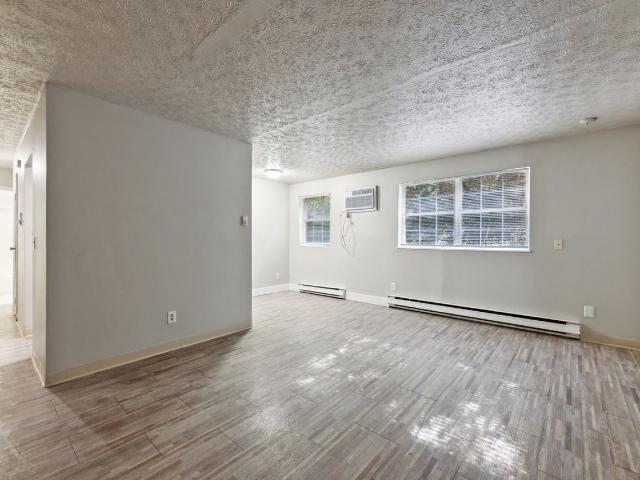 ✨$925/month with 1 MONTH FREE! Charming 1 1 Bedroom Apartment for Rent at 2303 Wyoming Ave, Cincinnati, OH 45214 West Price Hill