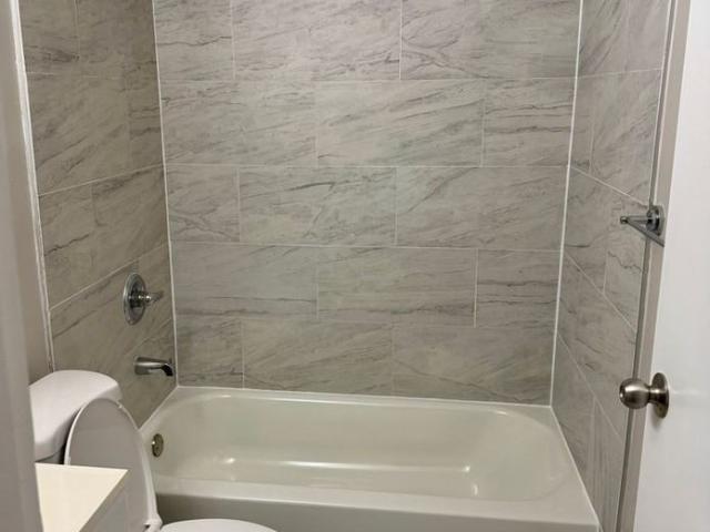 ✨$925/month with 1 MONTH FREE! Charming 1 1 Bedroom Apartment for Rent at 2303 Wyoming Ave, Cincinnati, OH 45214 West Price Hill