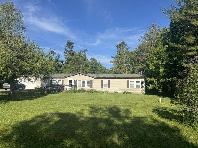9265 John Werner Dr, Cheboygan, MI 49721