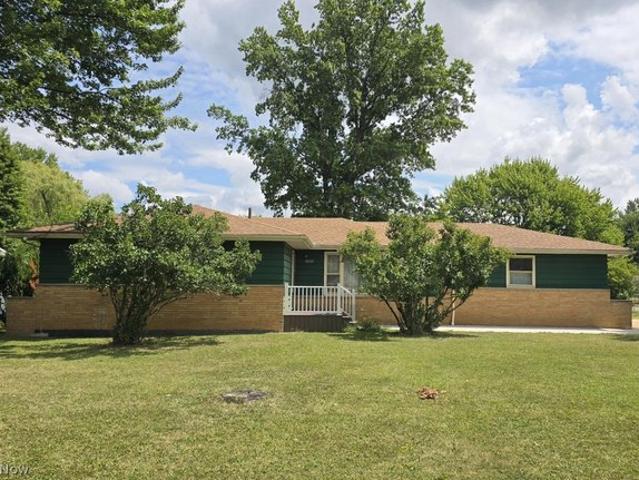9265 W 130th St, North Royalton, OH 44133