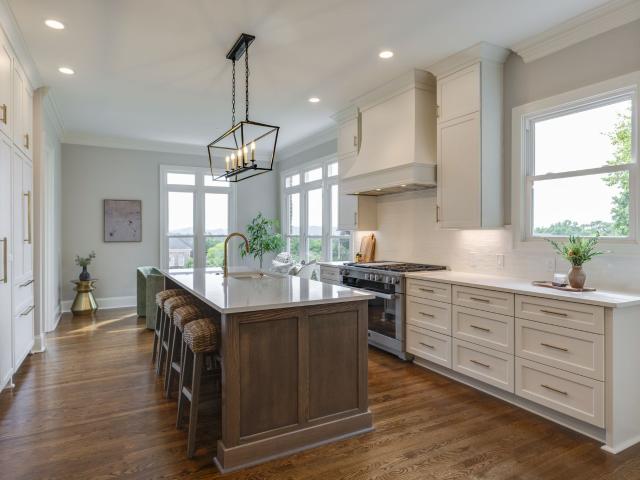 9266 Chevoit Dr