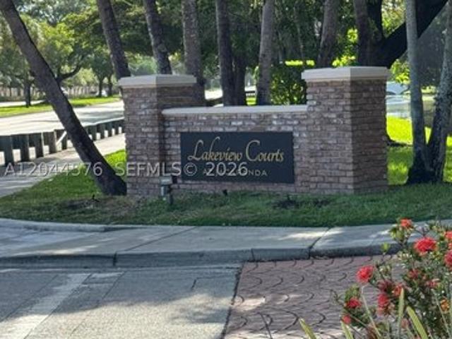 9267 W Sunrise Blvd, Plantation, FL 33322