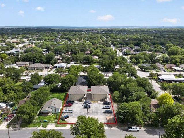 926/930 Drury Ln, San Antonio, TX 78221