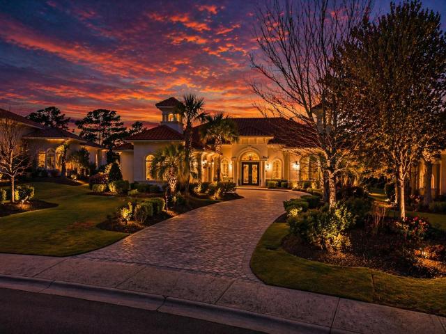 9261 Venezia Circle