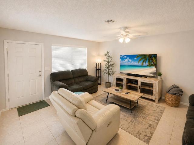 9262 Green Meadows Way, Palm Beach Gardens, FL 33418 | MLS #B26021