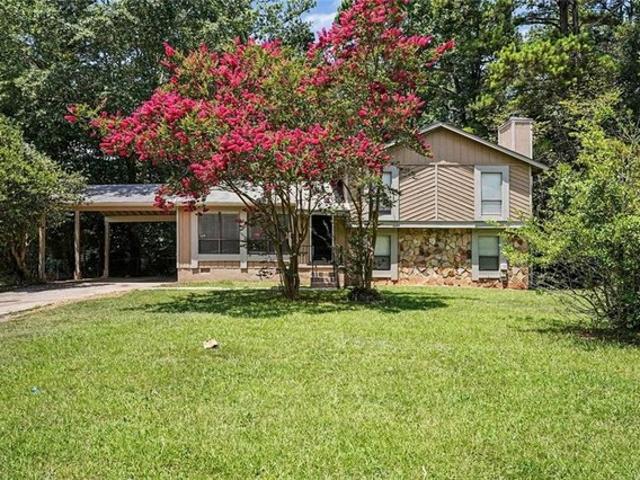 9262 Raven Dr, Jonesboro, GA 30238