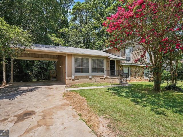 9262 Raven Drive