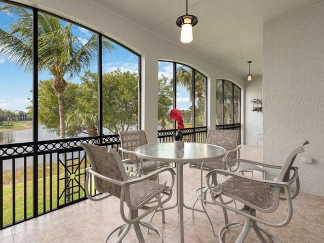 9263 Museo Cir Unit 202, Naples, FL 34114