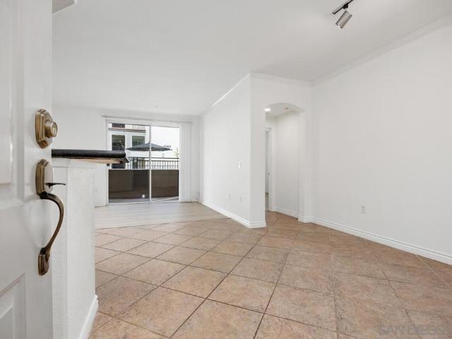 9263 Regents Rd B108