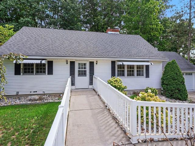 926 Clubview Drive