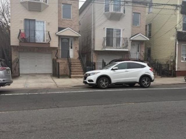 926 Bergen St, Newark, NJ 07112 | MLS #4000 | Compass