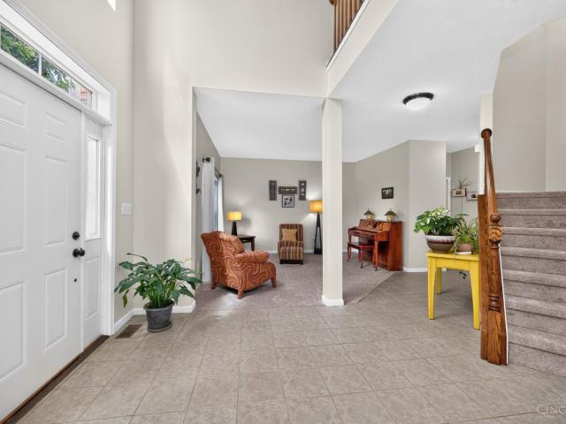 926 Birch Grove