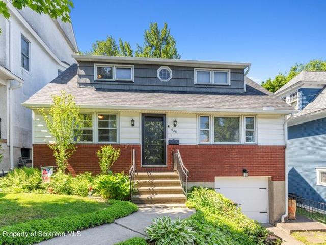 926 Grandview St, Scranton, PA 18509
