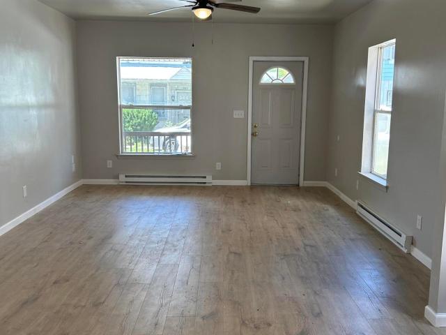 926 EDISON Avenue
