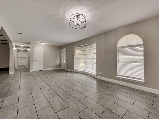 926 Hampshire Dr, Grand Prairie, TX 75050 | MLS #21225 | Compass