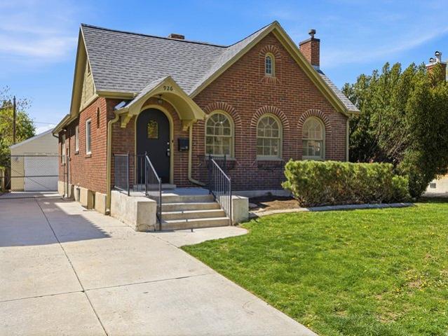 926 S Greenwood Ter E, Salt Lake City, UT 84105