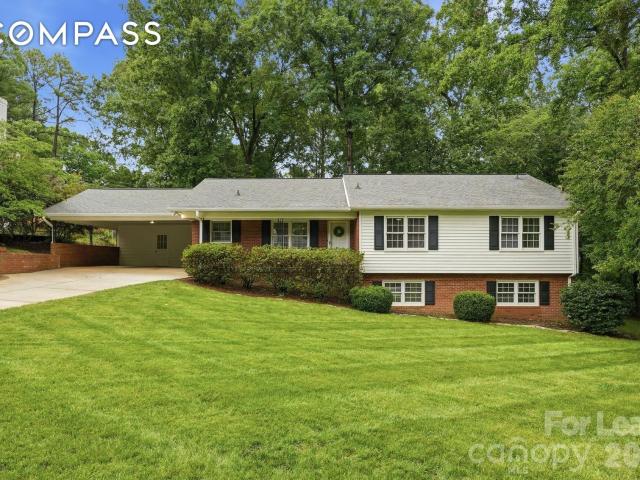 926 Shady Bluff Dr, Charlotte, NC