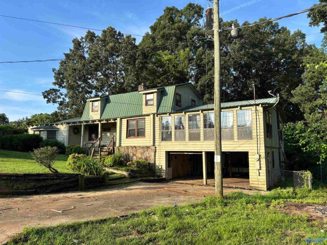926 Shoal Creek Road