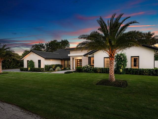 926 SW 35th Ct, Boynton Beach, FL 33435 | MLS #B26017