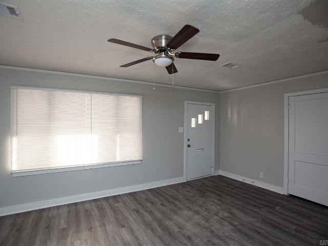 926 W 29th Street