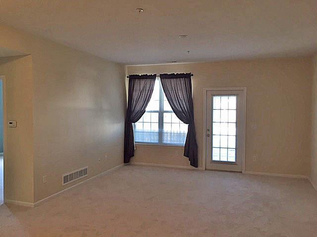 926 W Summerfield Glen Circle