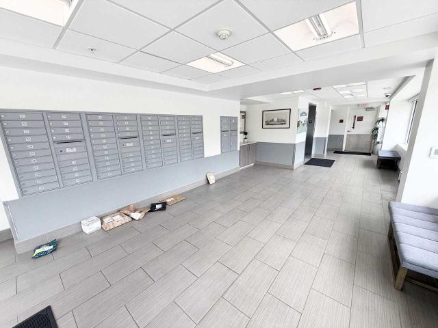 926 Woodside Road, Redwood City 1 Bedroom Apartment for Rent at 926 Woodside Rd, Redwood City, CA 94061 Palm Park