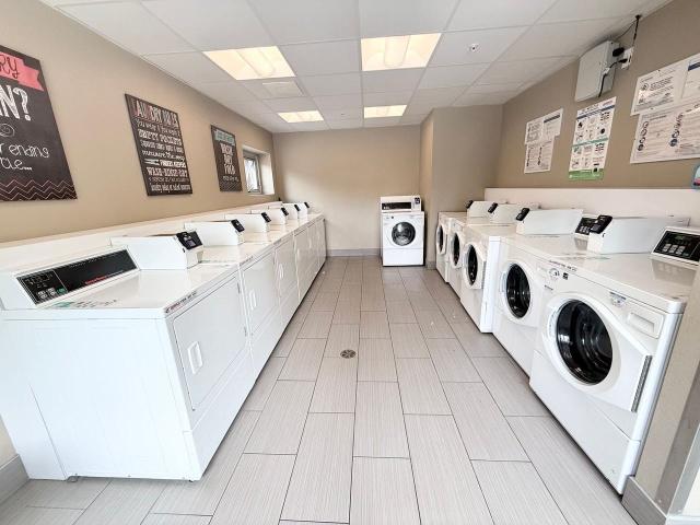 926 Woodside Road, Redwood City Studio Apartment for Rent at 926 Woodside Rd, Redwood City, CA 94061 Palm Park