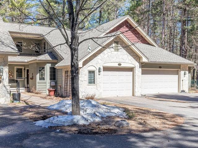9276 Park Place Ln, Minocqua, WI 54548