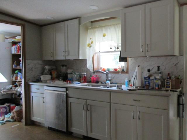 9277 STRAW Drive