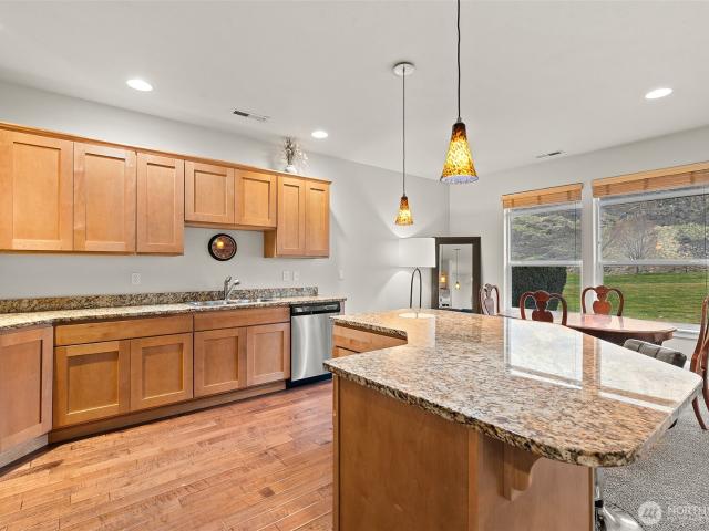 9270 Canyon Dr NW, Unit C16, Quincy, WA 98848 | MLS #2469