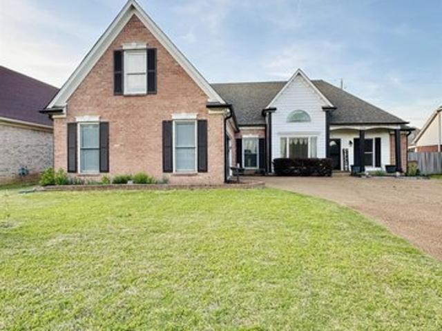 9270 Chalkwell Ave, Cordova, TN 38016