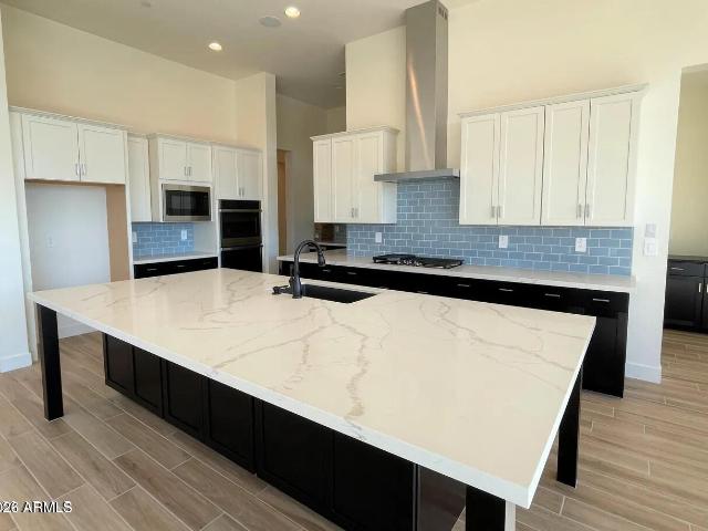 9273 W Country Club Trail