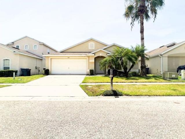 927 Bloomingdale Dr, Davenport, FL 33897