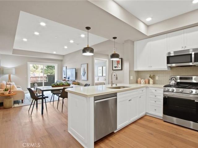 927 Deep Valley Dr Apt 224, Rolling Hills Estates, CA 90274