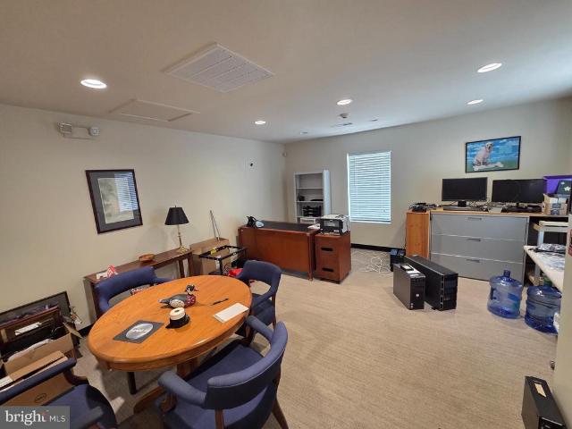 927 Eastern Shore Drive