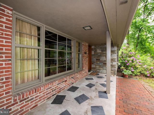 927 Herman Road