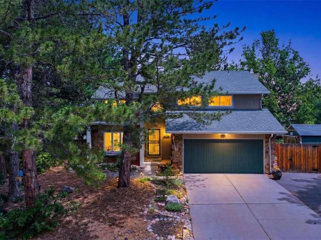 927 Oakwood Drive