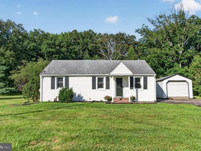 927 Old Harmony Rd, Newark, DE 19713
