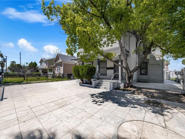927 Orange Street 5