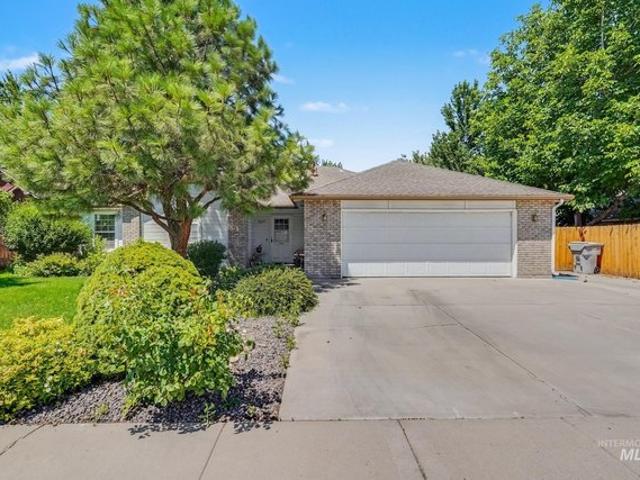 927 N Dawn Dr, Boise, ID 83713