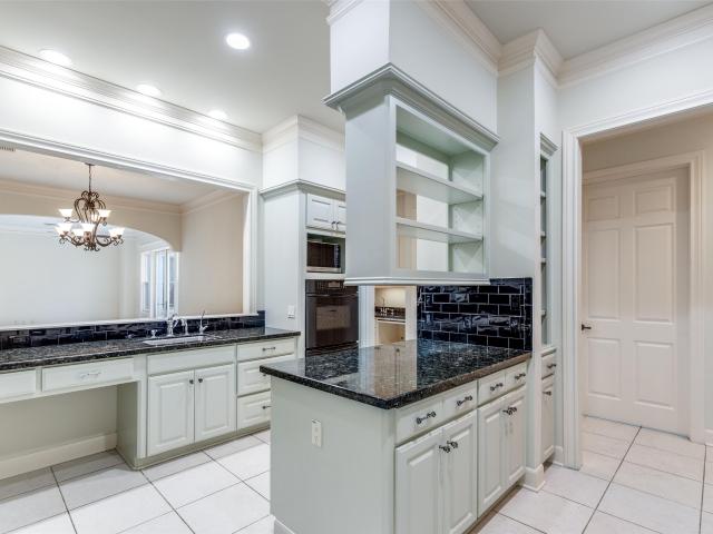 927 Nicholson St, Houston, TX 77008 | MLS #32535