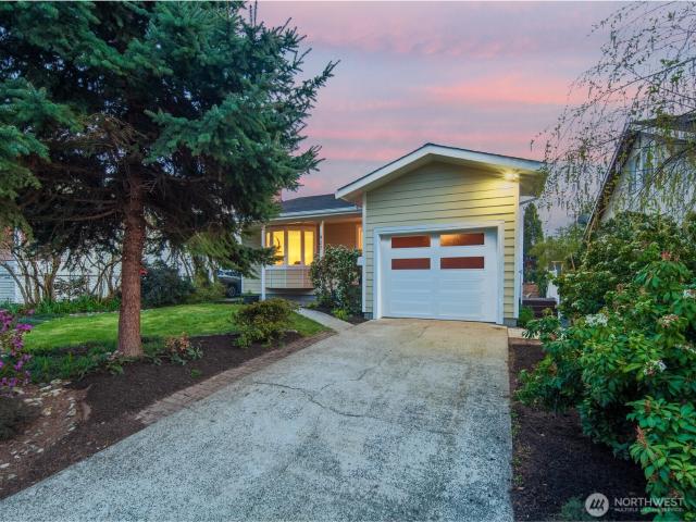 927 NW 58th St, Seattle, WA 98107 | Compass