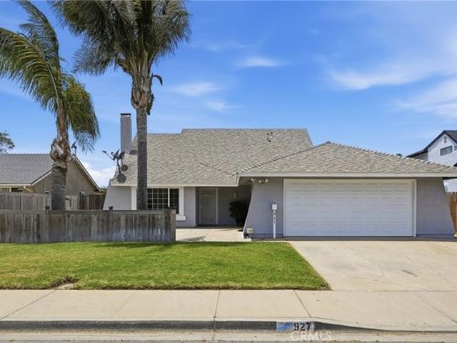 927 Sugar Bush Dr, Santa Maria, CA 93454