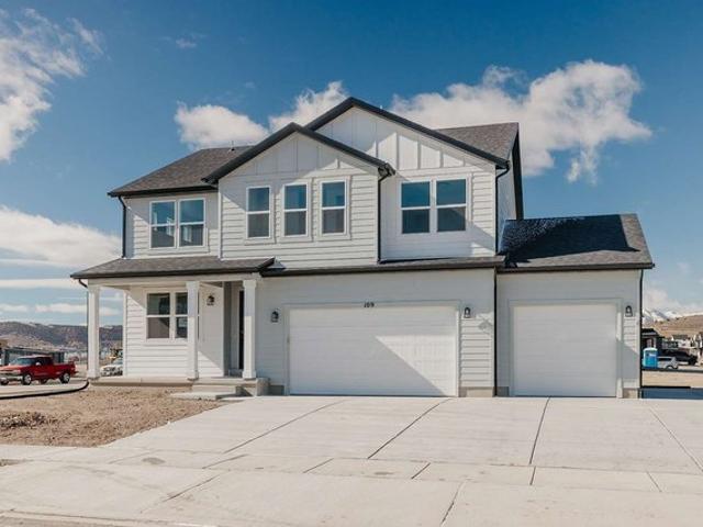 927 W Motor Vu Dr, Riverdale, UT 84405