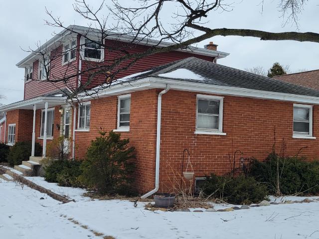 927 Walter St, Lemont, IL 60439 | MLS #12601 | Compass