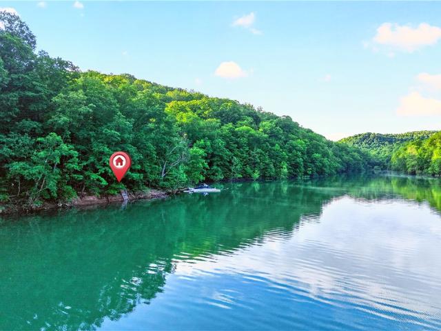 927 Wilkins Hollow Rd