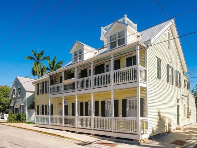 927 Thomas St Apt 2, Key West, FL 33040