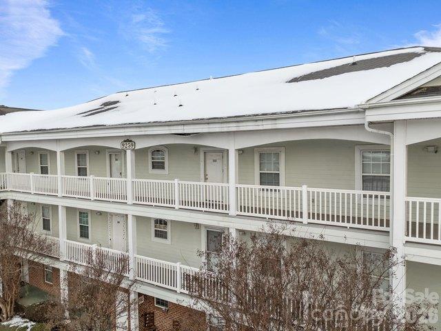 9285 Meadow Vista Rd Unit 303, Charlotte, NC 28213