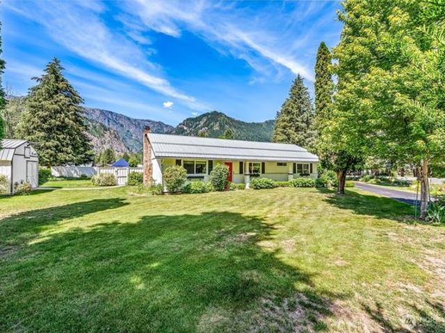 9280 E Leavenworth Rd, Leavenworth, WA 98826
