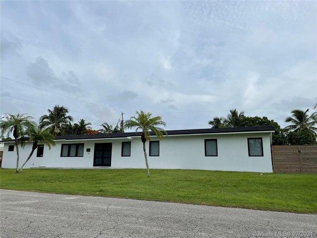 9281 SW 166th Ter, Palmetto Bay, FL 33157